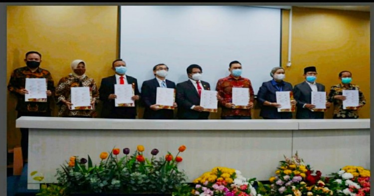 REKTOR UNIKA MEDAN TANDATANGANI MOU KERJASAMA TRI DHARMA PERGURUAN ...